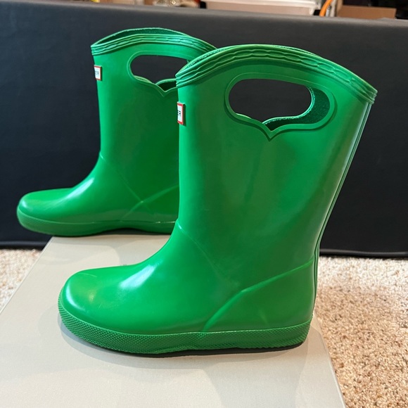 Hunter | Shoes | Hunter First Classic Pull On Boots Gloss Element ...
